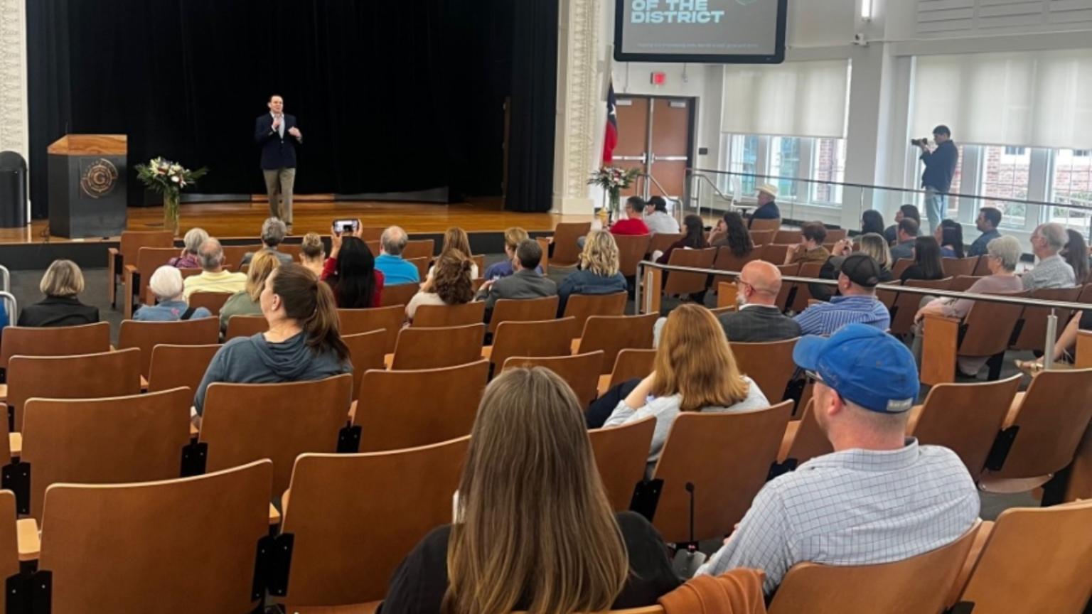 Georgetown ISD celebra sus logros académicos recientes - Austin Latino