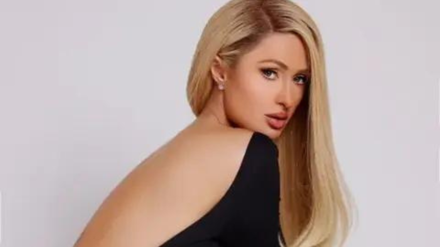 Paris Hilton regresa a la música con ‘Infinite Icon’, su segundo álbum ...